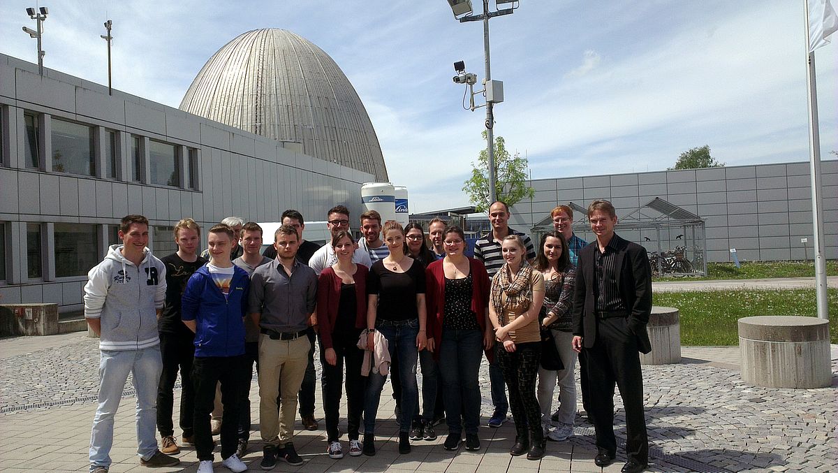 Medizintechnik: Exkursion zum Forschungsreaktor in Garching