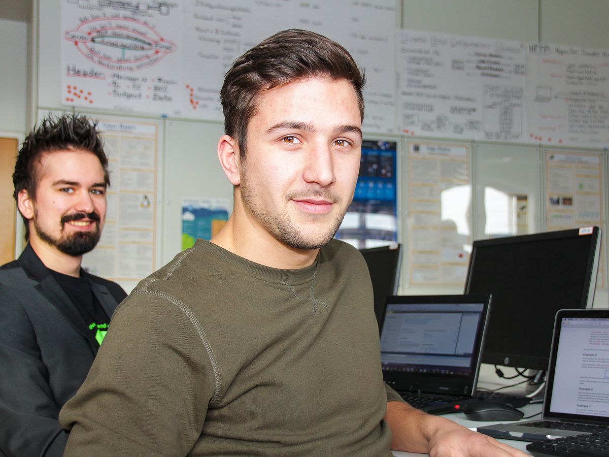 Medieninformatik-Studierende gewinnen Fraunhofer-Hacking-Event